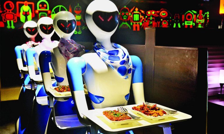 Chip Labour: Robots Replace Waiters in Restaurants - Brandsynario