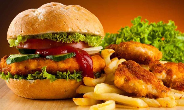 5 Ways To Avoid Eating Heavy & Greasy Food This SummerAvoid Eating ...