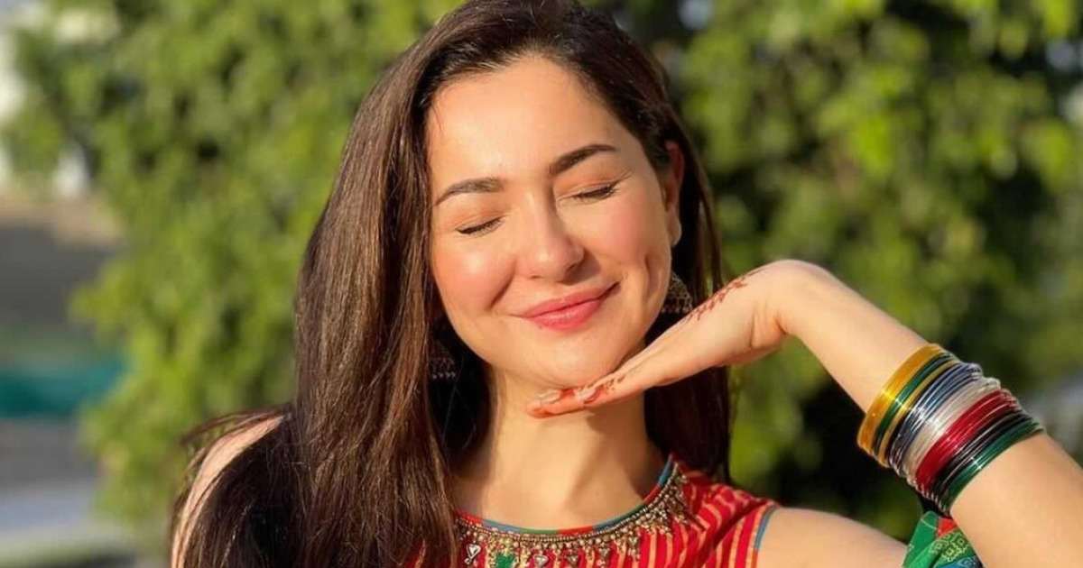 Hania Aamir Dragged Into “2026 Divorce” Prediction