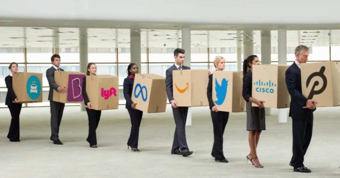 Tech Layoffs: AI Displacement Trends & Industry Impact