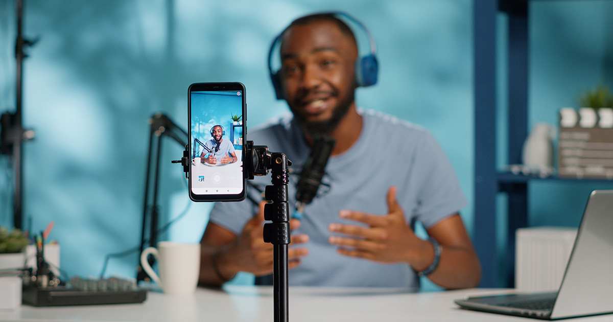Personal Branding Guide: How to Build a Strong Brand in AI Era